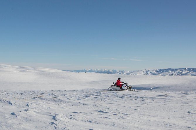 Queenstown Heli-Snowmobiling Adventure - What Is the Queenstown Heli-Snowmobiling Adventure?