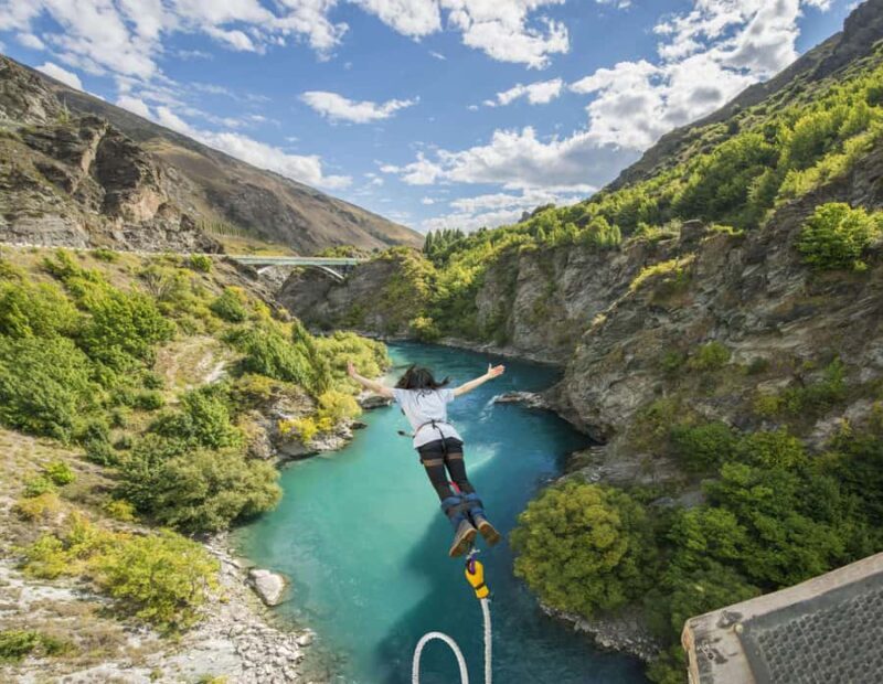 Queenstown: Kawarau Bridge Bungy - World's First Bungy! - An Authentic Bungy Experience with a Rich History