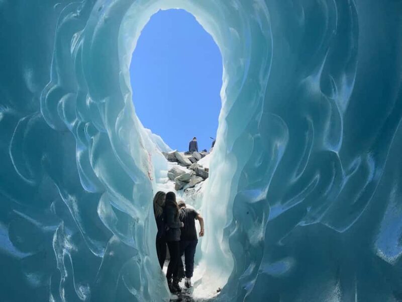 Queenstown: Tasman Glacier Helihike with Flight Transfers - An In-Depth Look at the Queenstown Tasman Glacier Helihike