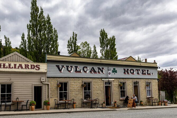 Queenstown to Dunedin with Taieri Gorge Train One-Way Tour - FAQ