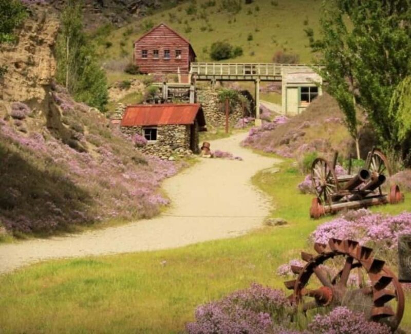 Queenstown to Mt Cook guided overnight tour - The Itinerary Breakdown 