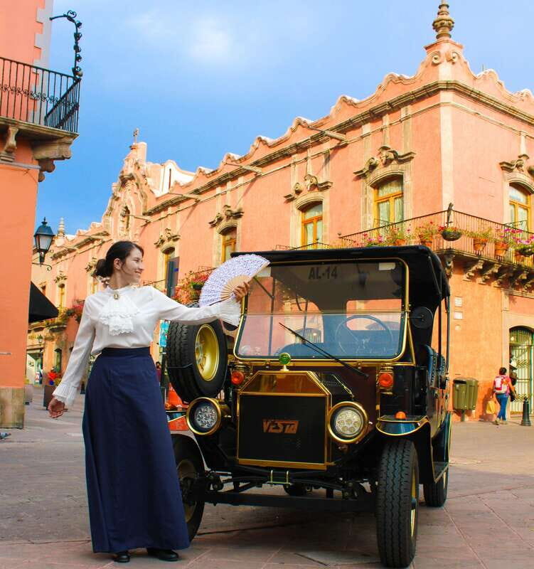 Querétaro: City Tour in a Classic Ford T Vehicle - Exploring Querétaro in a Classic Ford T