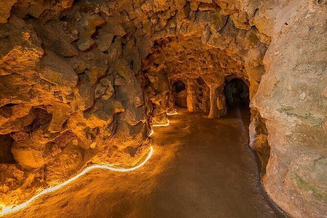 Quinta da Regaleira Skip the Line Tickets with Host - The Quintessential Quinta da Regaleira Experience
