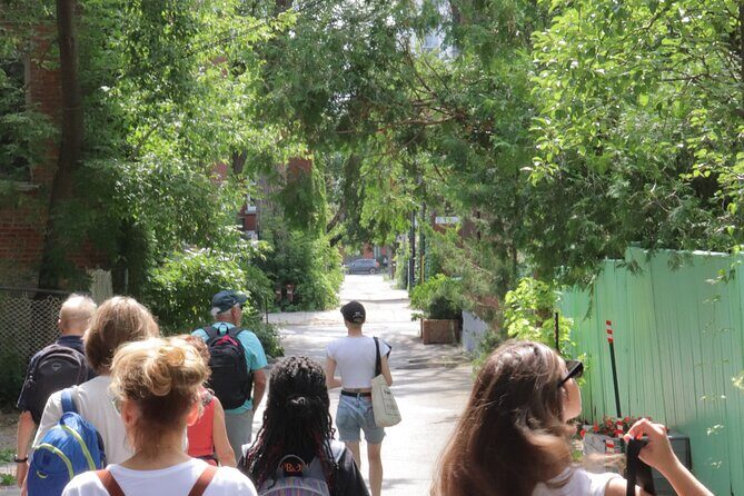 Rabbis, Writers and Radicals: Montreal Jewish History Walking Tour - Rabbis, Writers and Radicals: Montreal Jewish History Walking Tour — An In-Depth Look