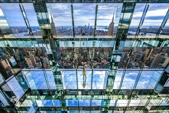 Race to the Sky: NYC Architecture Tour With SUMMIT One Ticket - Exploring New York’s Architectural Icons  