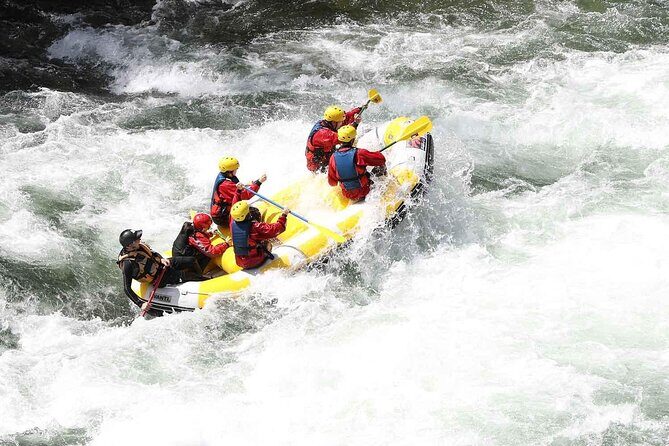 Rafting at Paiva River - Guided by Experts