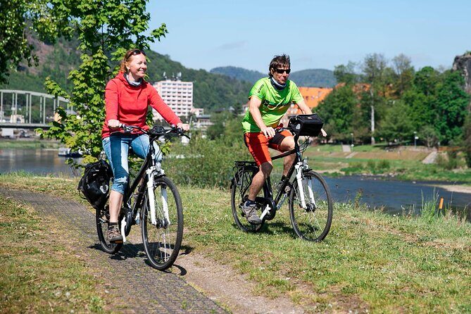 Rafting from Dín to Bad Schandau and back on bikes - Who Should Consider This Tour?