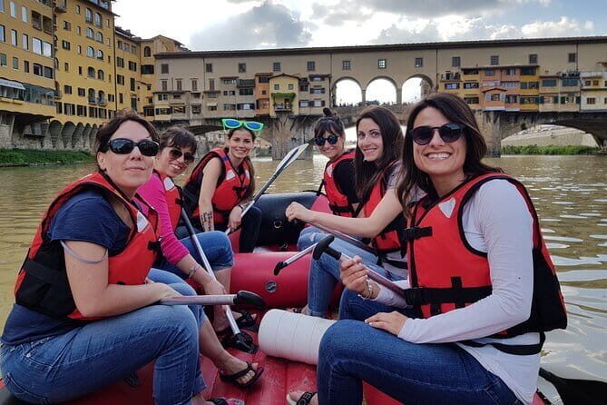 Rafting on the Arno River in Florence under the Arches of Pontevecchio - An In-Depth Look at the Florence Rafting Experience