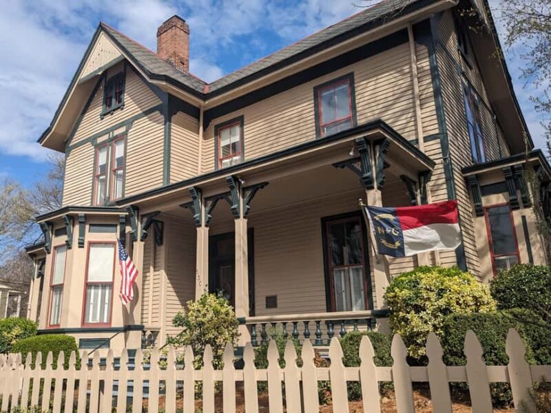 Raleigh: Oakwood and N. Blount Architecture & History Tour - Discovering Raleigh’s Historic Neighborhoods
