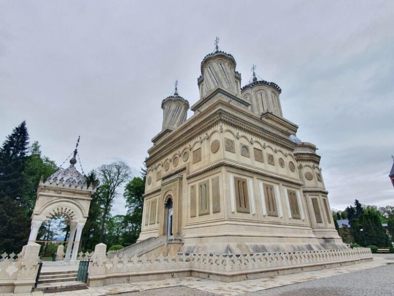 Real Dracula Princely Court and Real Dracula's Fortress - An Immersive Journey into Dracula’s Romania