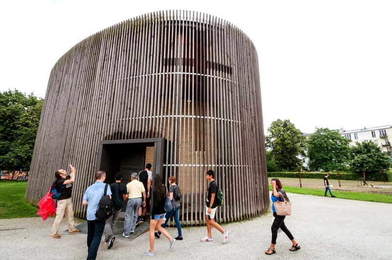 Red Berlin: Secrets of the Communist Capital - Inclusions and Practicalities