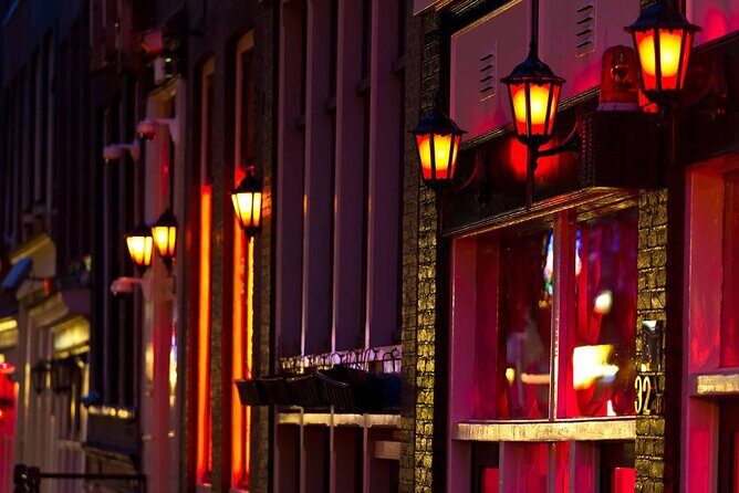 Red Light District Primetime Private Tour for 18+ Only - Discovering the Red Light District: An Honest Look at the Private Evening Tour