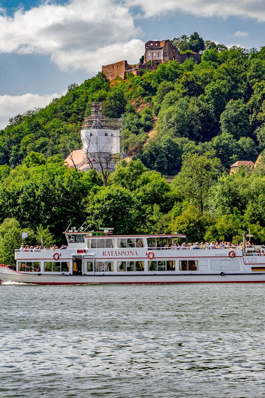 Regensburg: Klinger's Sightseeing Boat Tour to Walhalla - Authentic Experiences and Reviews