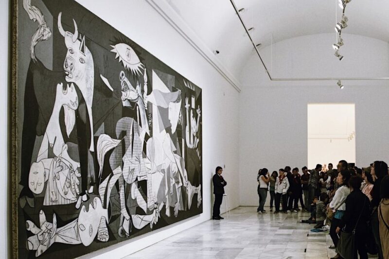 Reina Sofia Museum Masterpieces - Guided Tour up to 6 guests - Key Points