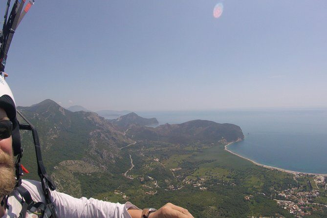 Relaxing flight in Petrovac - What to Expect from Your Paragliding Adventure in Montenegro