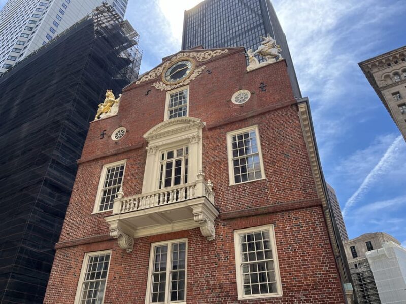 Relive 1776: Interactive AR Experience on The Freedom Trail - Why This Tour Works Well
