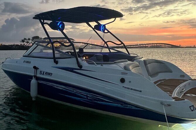 Rent a Private Boat in Miami with Captain up to 8 pax - An Overview of the Experience