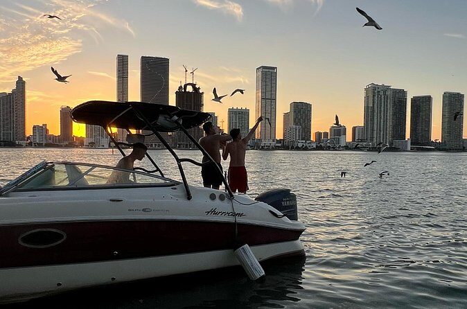 Rent a Private Boat in Miami with Captain up to 8 pax - The Practical Details
