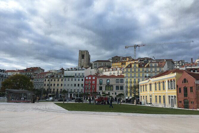 Rent a Scooter in Lisbon | Explore Freely with a Honda PCX - Tips from Past Riders