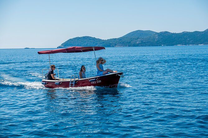 Rent a small boat without skipper - explore the islands and find hidden caves - The Experience in Detail