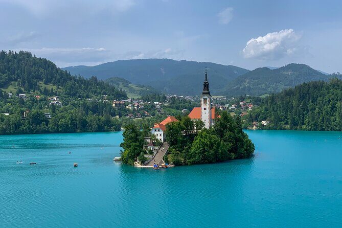 Rent an eBike in Bled - Practical Tips for Your E-Biking Adventure