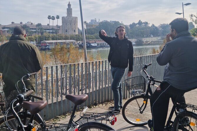 Rent your bike in Seville - Exploring Seville on Two Wheels: What to Expect