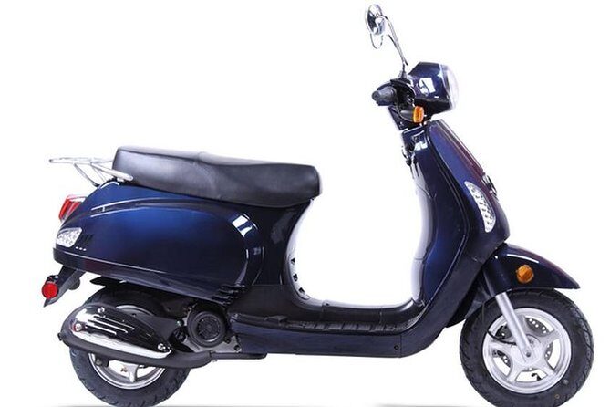 Rentals Scooter 2 Hours +1 HR Free , 2 Passengers, Retro "Lucky" 49cc - FAQs