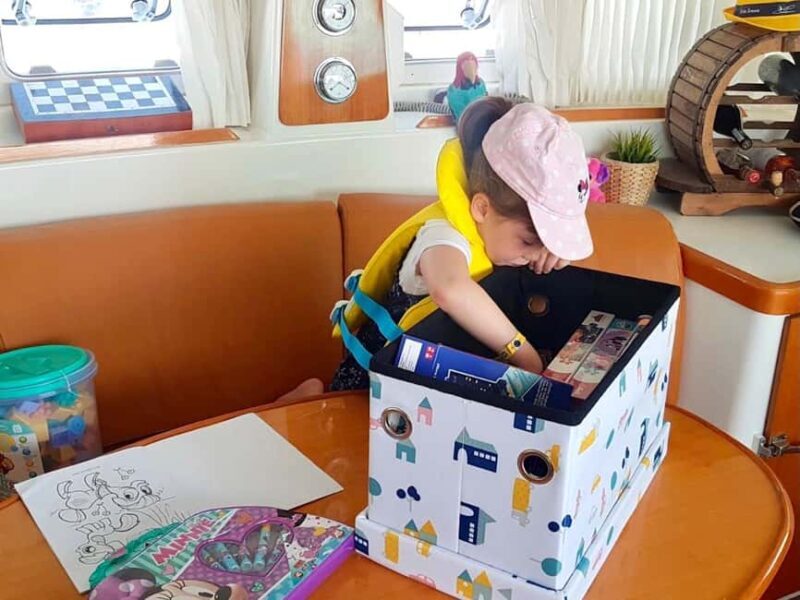 Rethymno Premium Catamaran Cruise: Healthy Lunch & Open Bar - The Food and Drinks: Healthy, Delicious, and Limitless