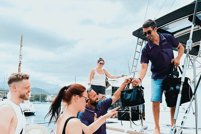 Rethymno: Private Catamaran Cruise with Lunch and Drinks - A Closer Look at the Catamaran Experience