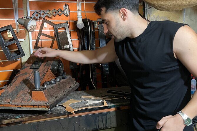 Rethymno Traditional Arts & Workshops Tour - Final Stop: The Cretan Lyra Workshop