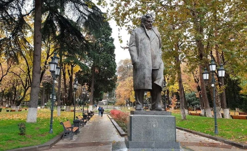 Revolutionary Tbilisi Walking Tour - Who Will Benefit From This Tour?