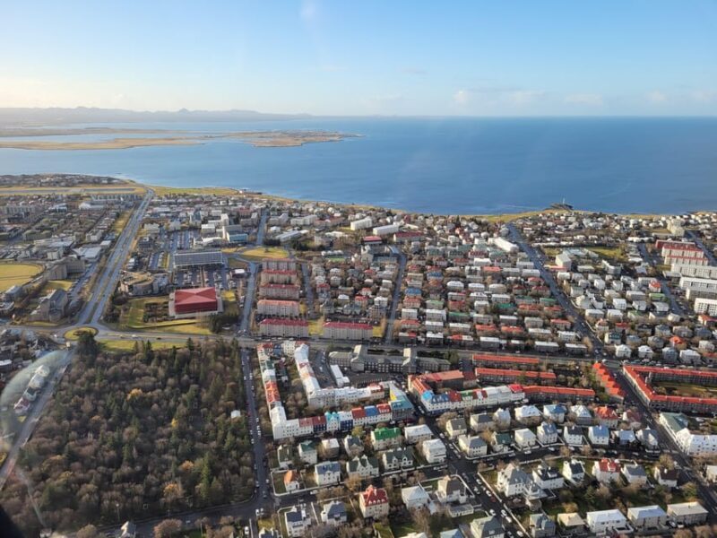 Reykjavik: 45-Minute Volcano Sightseeing Helicopter Tour - Who Should Consider This Tour?