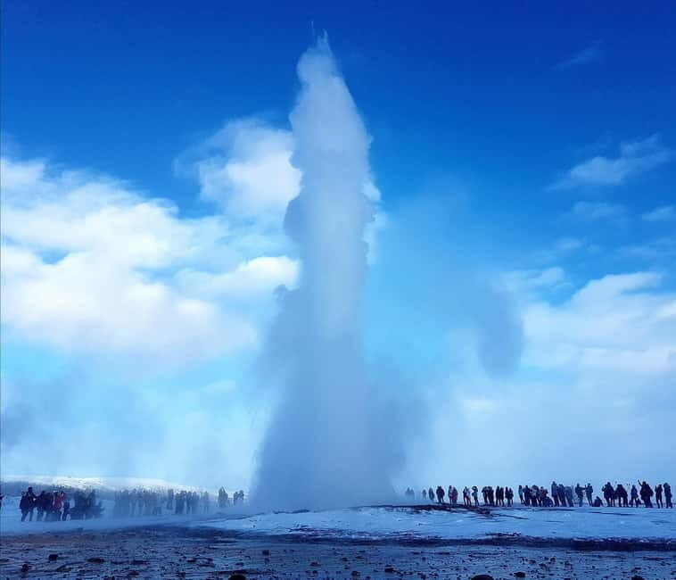 Reykjavík: Golden Circle, 2 Geysers & Geothermal Bakery Tour - Who Will Love This Tour?