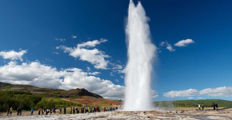 Reykjavik: Golden Circle Day Tour with optional Blue Lagoon - Key Points