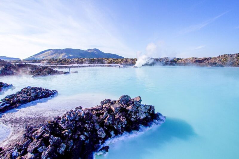 Reykjavík: Golden Circle Minibus Tour & Blue Lagoon Transfer - Who Should Consider This Tour?
