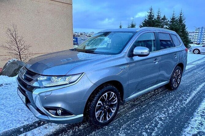 Reykjavik Iceland : Private transfer From / To KEF airport - Key Points