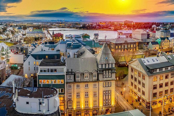 Reykjavik International Airport Private Arrival Transfer - Key Points