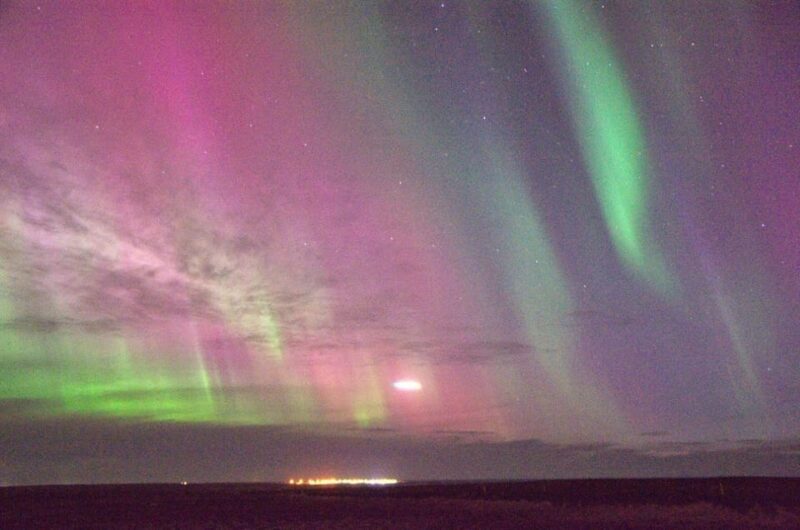 Reykjavík: New Year's Eve Northern Lights Yacht Cruise - FAQ