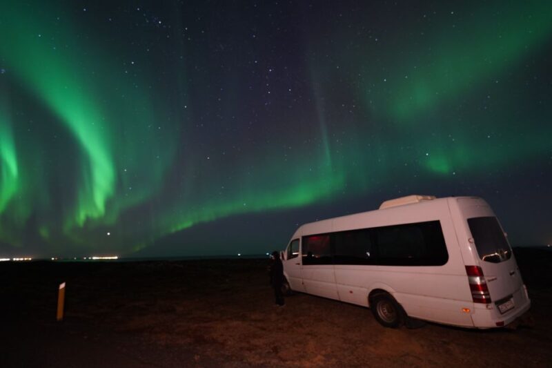 Reykjavik: Premium Northern Lights Tour with Free Photos - Value for Money
