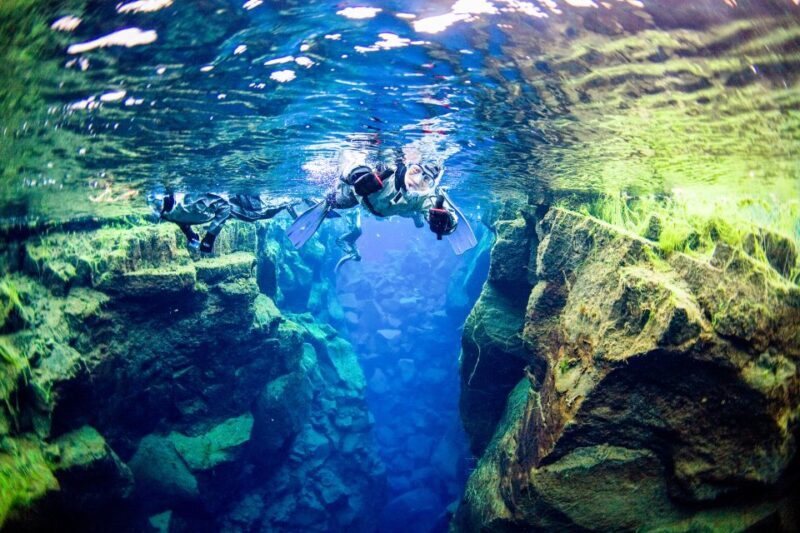 Reykjavik: Silfra Snorkeling & Lava Tunnel Adventure Combo - FAQ