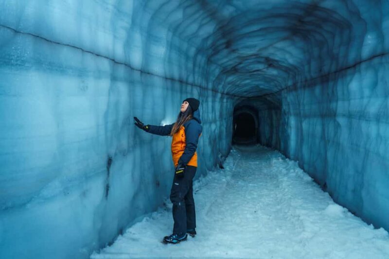 Reykjavik: Silver Circle + Ice Tunnel, Baths, or Lava Cave - Final Thoughts: Who Should Book This Tour?