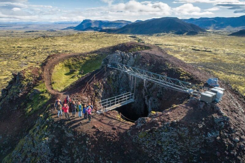 Reykjavik: Thrihnukagigur Volcano Guided Hiking Day Trip - Transportation, Duration, and Practicalities