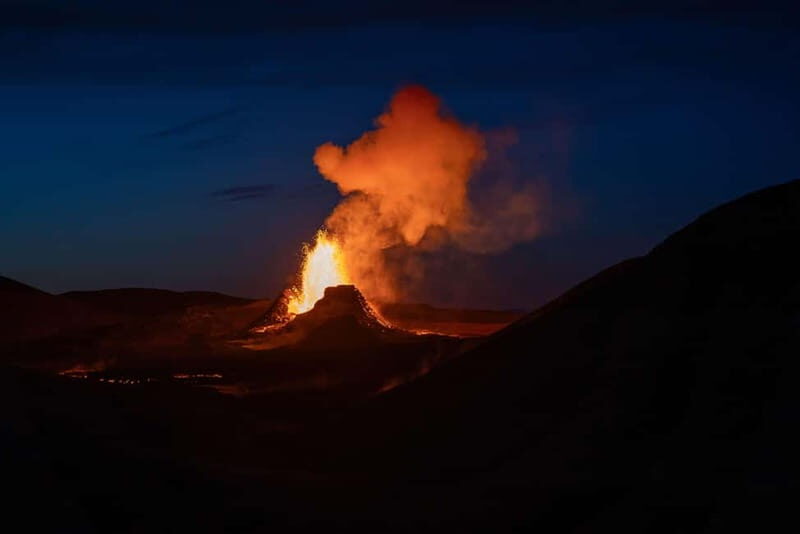 Reykjavik: Volcano Express Entry Ticket at Harpa - What Does the Tour Cover?
