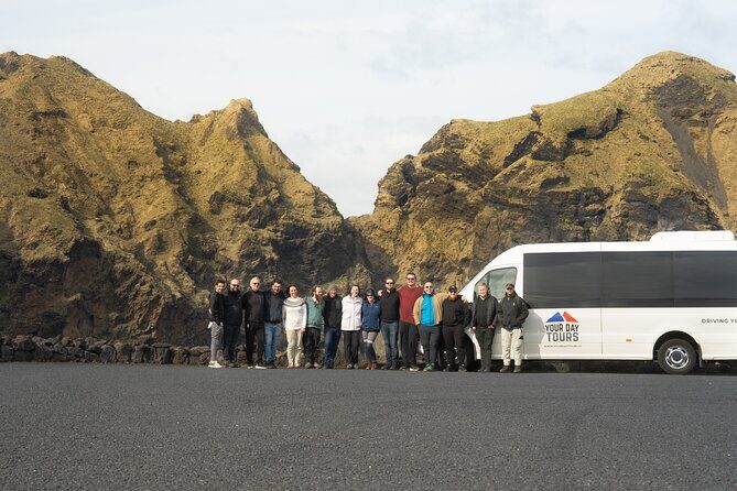 Reykjavík: Westman Islands, Volcanoes and Puffins Minibus Tour - Considerations and Tips