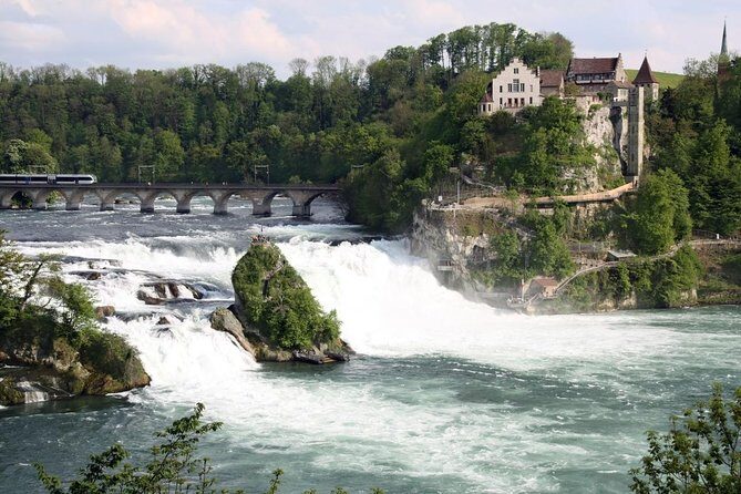 Rhine Falls Coach Tour incl. entry tickets from Zurich - Unveiling the Rhine Falls Coach Tour from Zurich: A Practical, Authentic Adventure