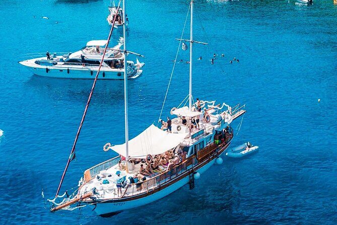 Rhodes Day Cruise (with lunch & unlimited drinks) 5,5 Hours - The Experience of Boarding and Timing