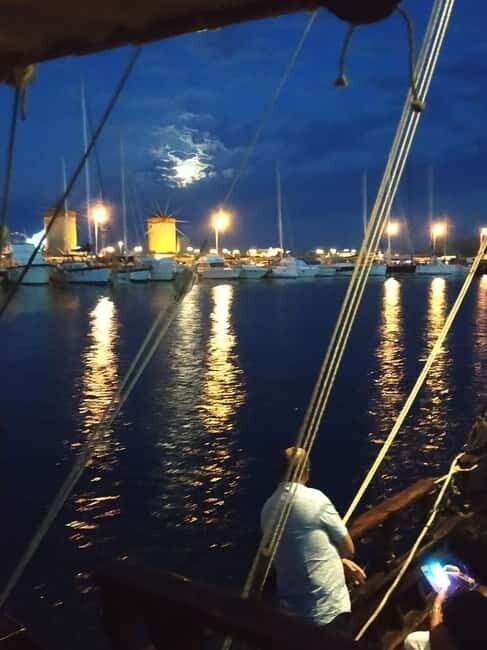 Rhodes: Night Cruise with Live Music and Sightseeing. - A Closer Look at the Rhodes Night Cruise Experience
