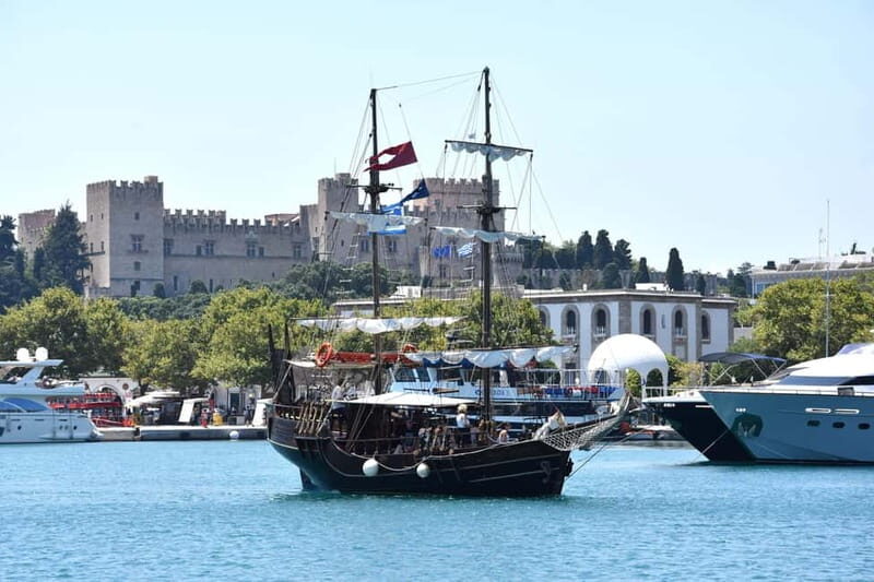 Rhodes:1-hour Sightseeing Day Cruise on an 18th-Century Boat - The Experience from the Reviews