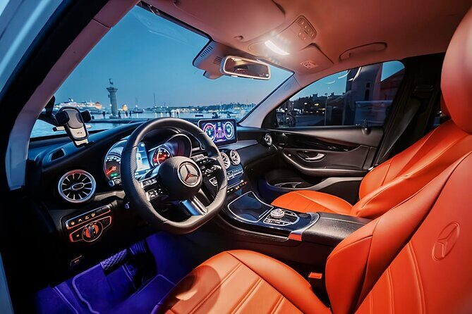 Rhodian Transfer Private Taxi: Airport-Port to/from Lindos-South - Who Is This Transfer Best For?  