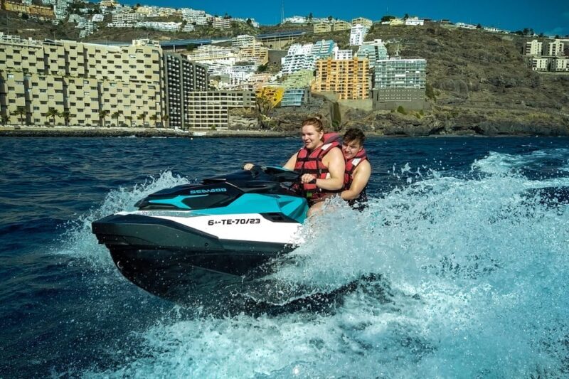 Ride the Atlantic Ocean - What to Expect During Your Jet Ski Ride